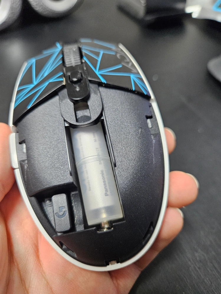 로지텍 G304 kda에디션 마... | 당근 중고거래