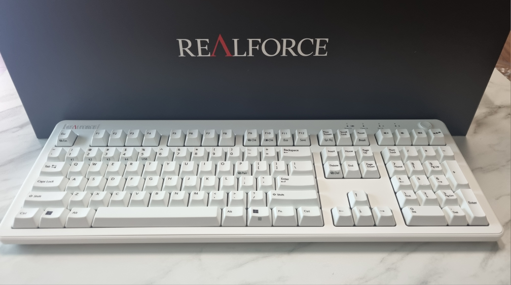 리얼포스 r3 bt 화이트 풀배... | 당근 중고거래