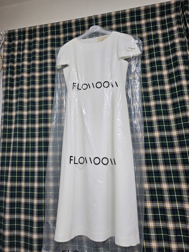 FLowoom 드레스 판매합니다 | 당근 중고거래