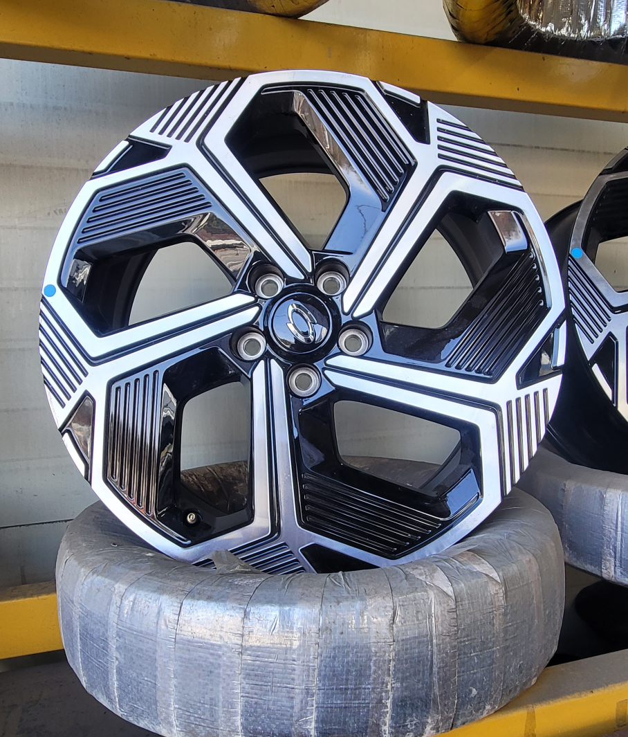 QM6 신형19인치휠 판매합니다. - 경상북도 칠곡군 석적읍 | 비즈프로필