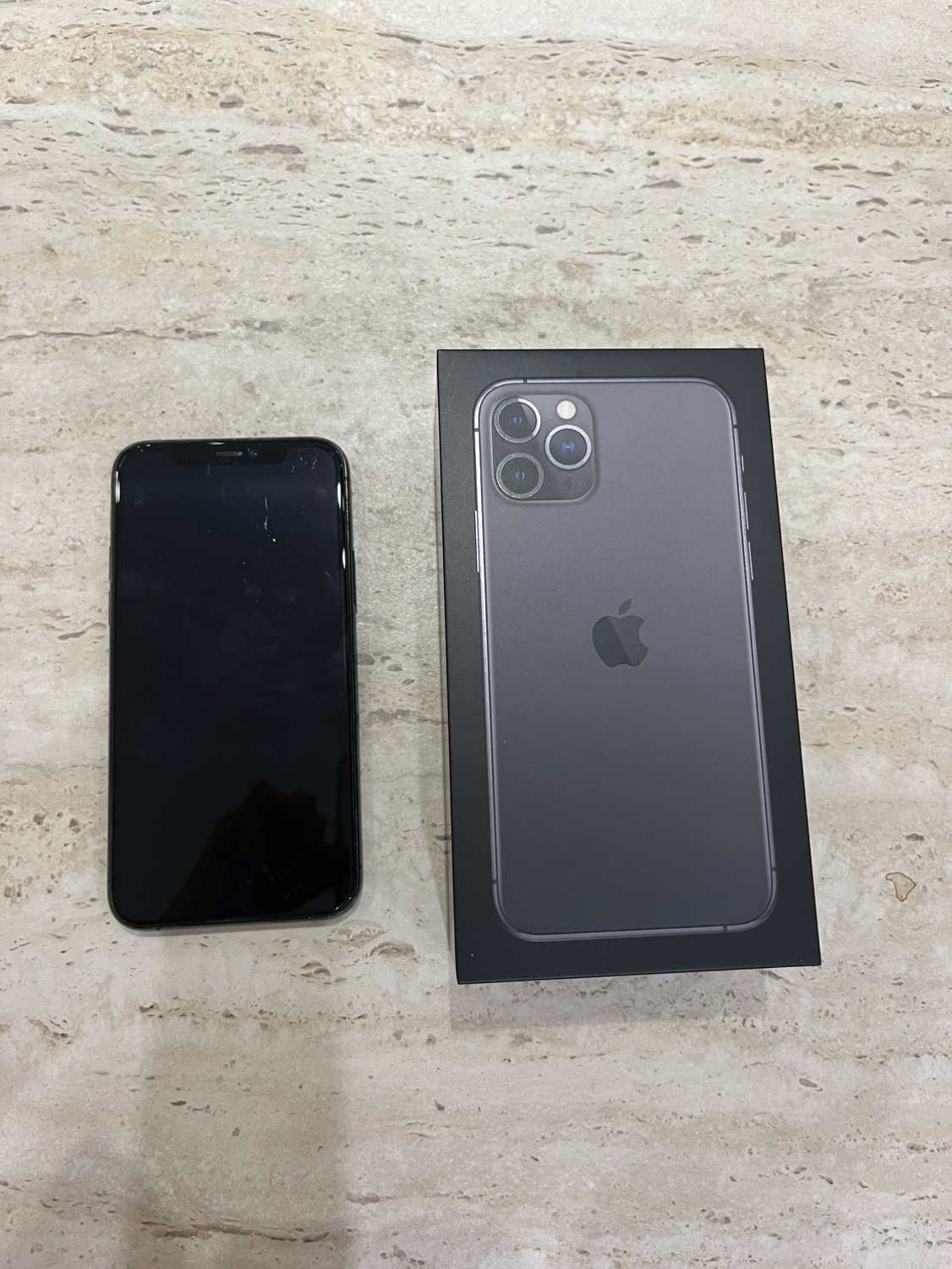 아이폰11pro 256G 스틸 그레이 | 당근 중고거래
