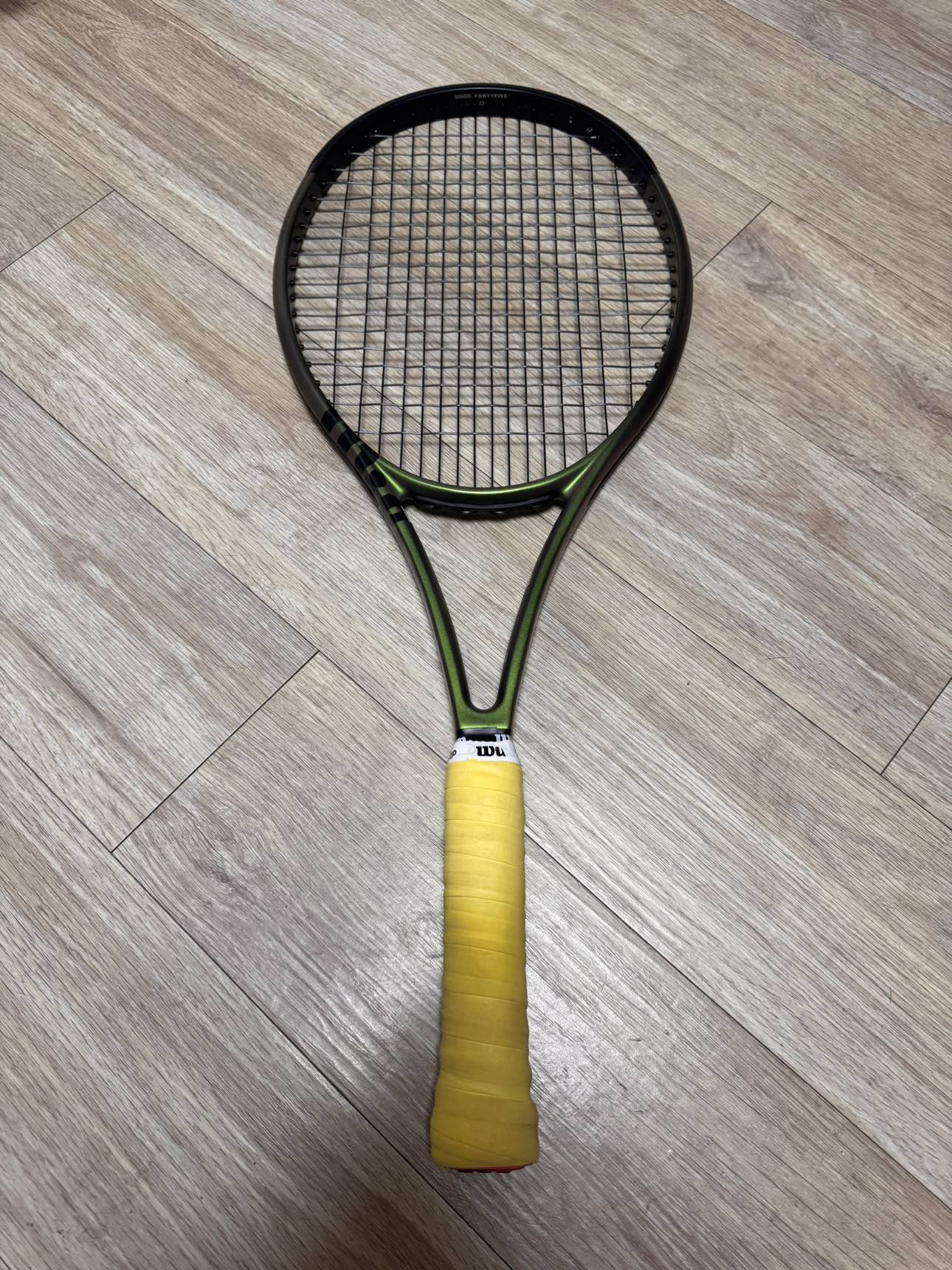 블레이드 V8 100UL 2그립 판매합니다 | 스포츠/레저 | 당근 중고거래