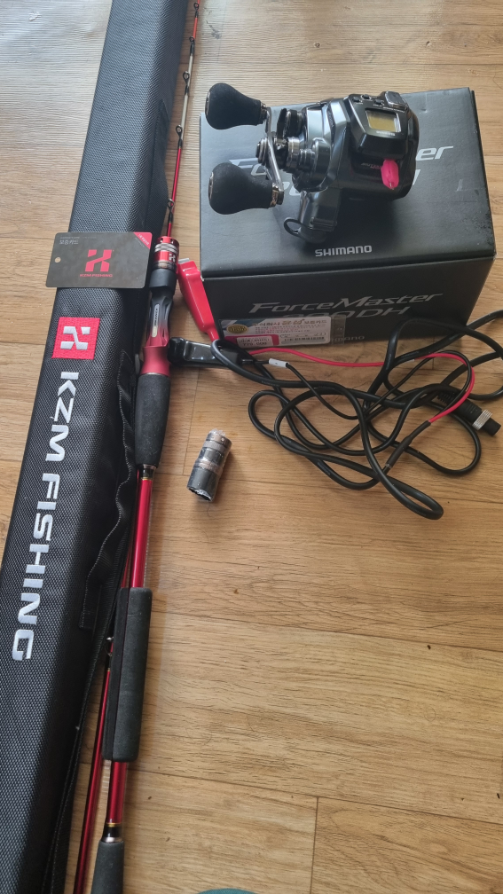 시마노 소형전동릴 신형 포스마스터200DH.카즈미크라켄XT2 | 기타 중고물품 | 당근 중고거래