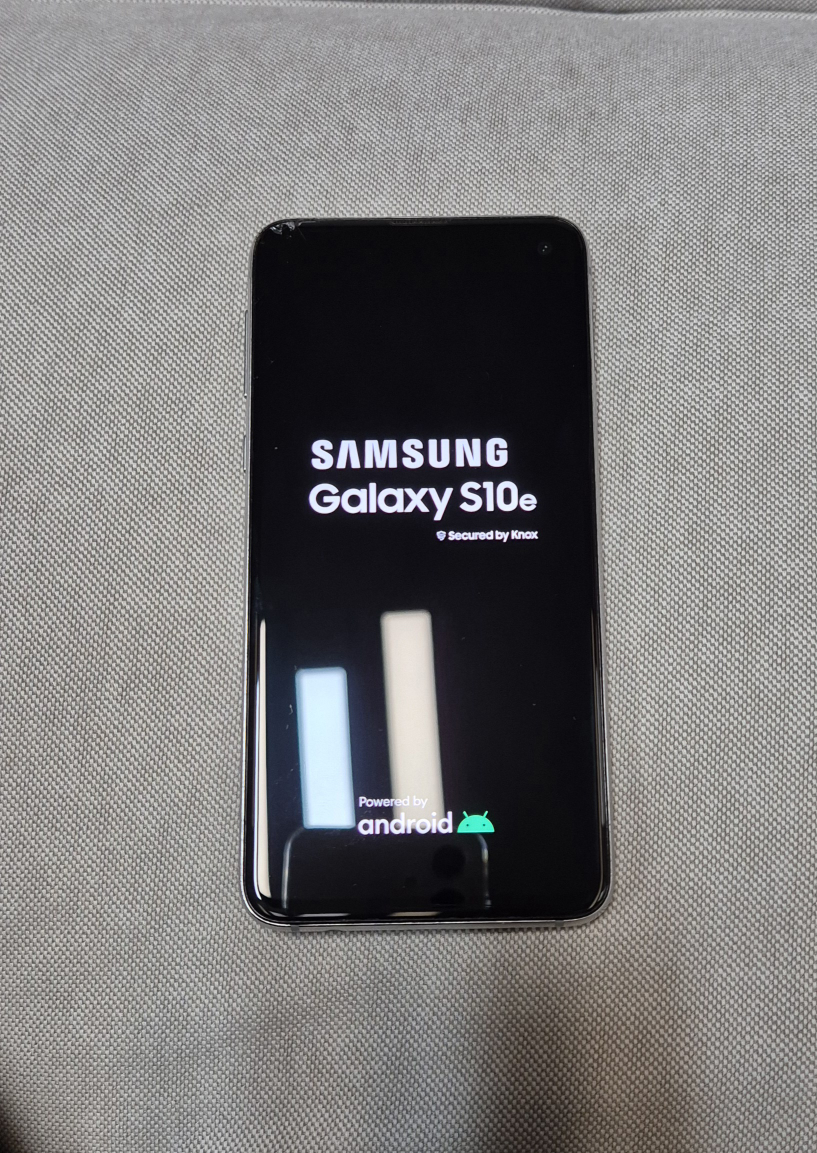 갤럭시 S10e 화이트 128기가 | 당근 중고거래