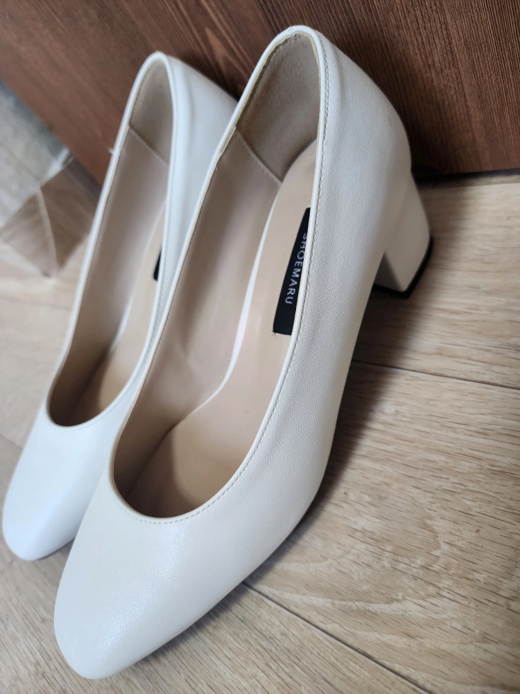 흰색구두(굽 5cm) 235사이즈 | 당근 중고거래