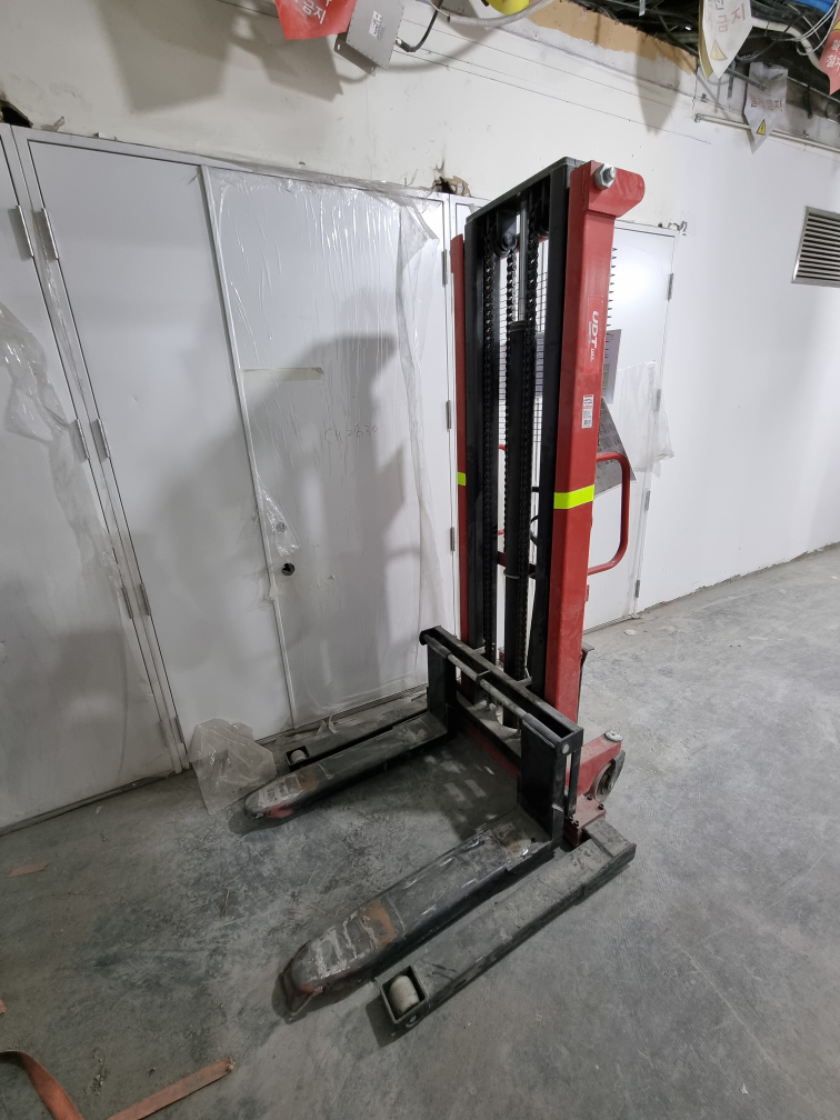 UDT LIFT 유압식 수동리프... | 당근 중고거래