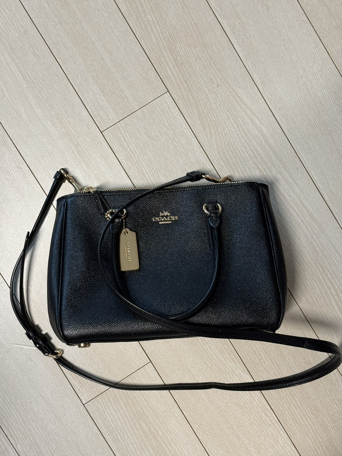 코치 서리 캐리올 F44958 ... | 당근 중고거래