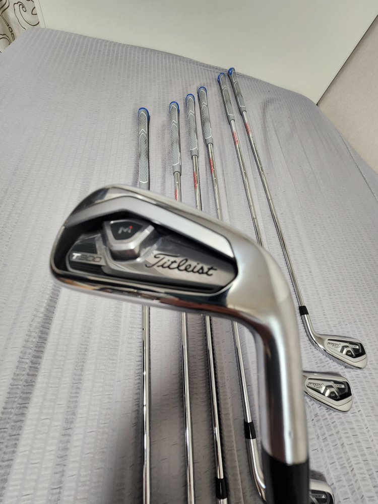 타이틀리스트 T300(5~48,... | 당근 중고거래