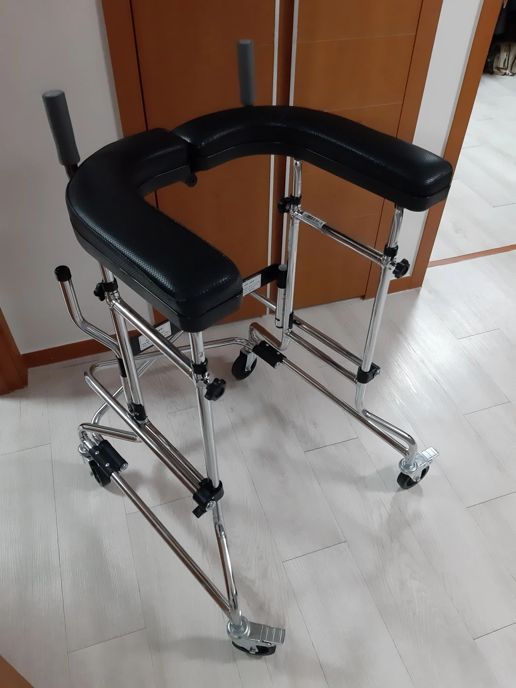 보행보조기 워커 보행기 99%... | 당근 중고거래