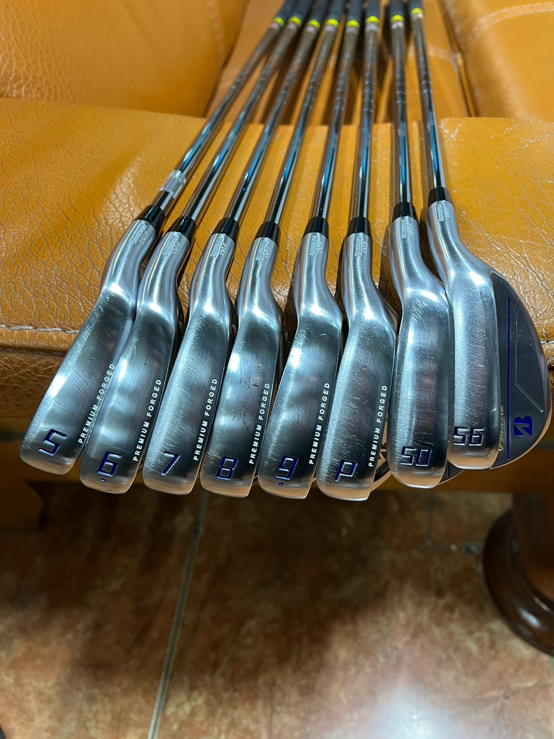 브릿지스톤 V300 8세대 (5~9,p,50,56) 8아이언 | 스포츠/레저 | 당근 중고거래