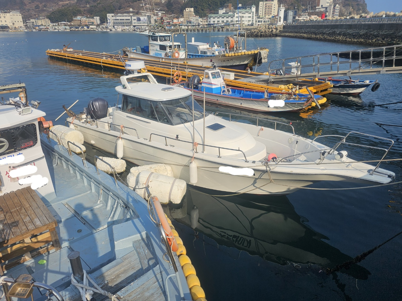 UF33 - 레져선 4.33톤 ... | 당근 중고거래