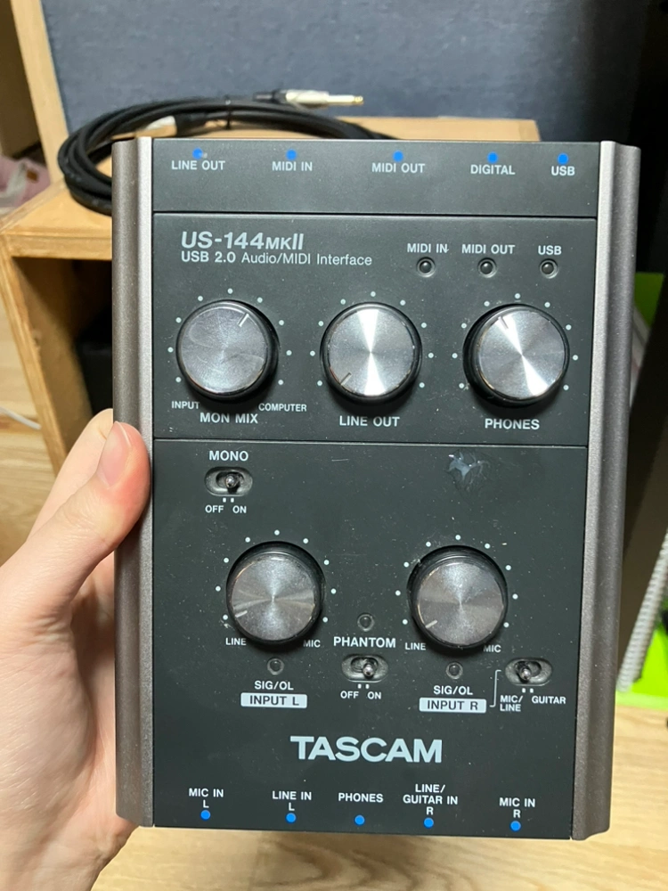 Tascam 오디오인터페이스 팔아요! | 당근 중고거래