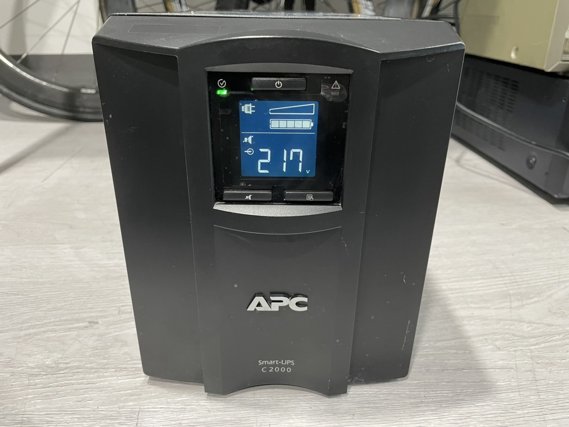 APC Smart UPS C2000 타워형 | 디지털기기 | 당근 중고거래
