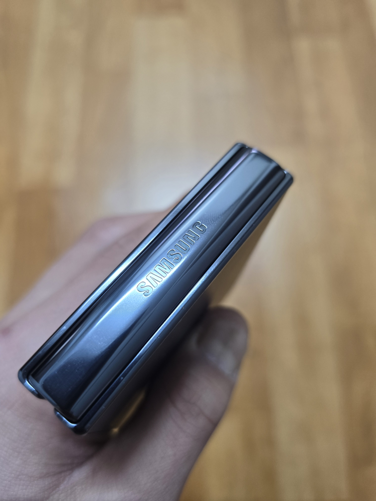 겔럭시 플립4 (256G) 판매합니다 | 당근 중고거래