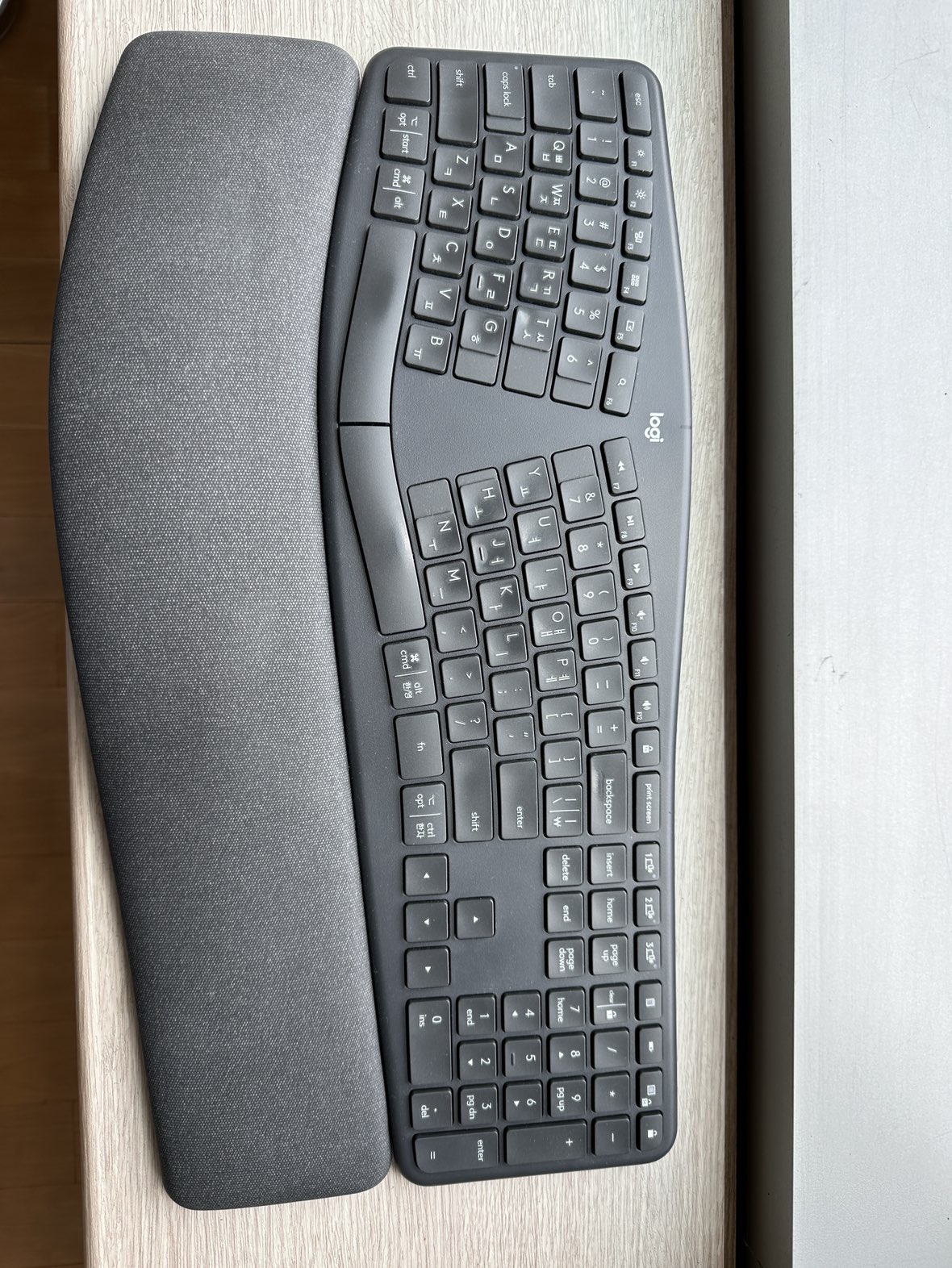 로지텍 ERGO K860 키보드 | 당근 중고거래