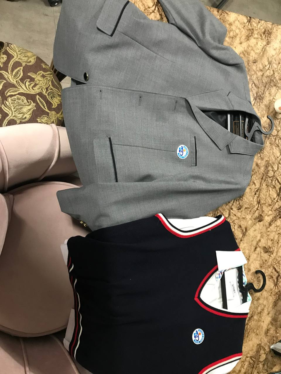 명지중학교 체육복 상의 교복 하복 당근 중고거래