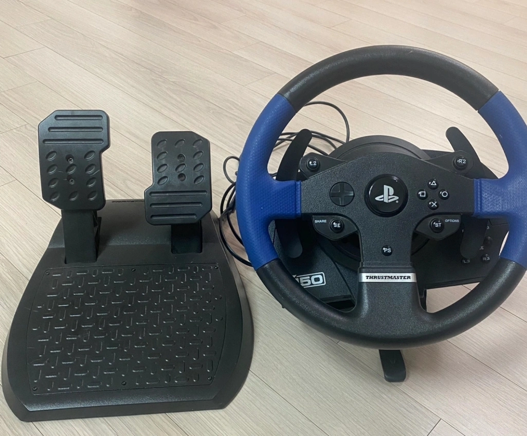 ps4 레이싱휠 t150 트러스... | 당근 중고거래