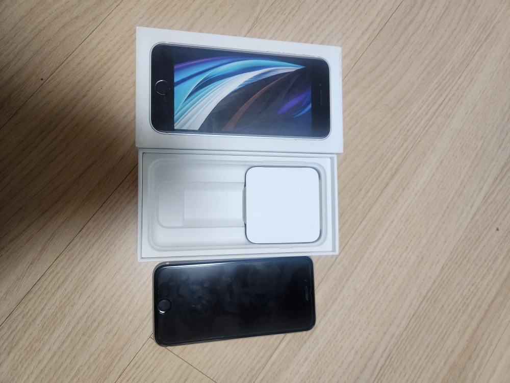 아이폰se2 128 판매합니다 ... | 당근 중고거래