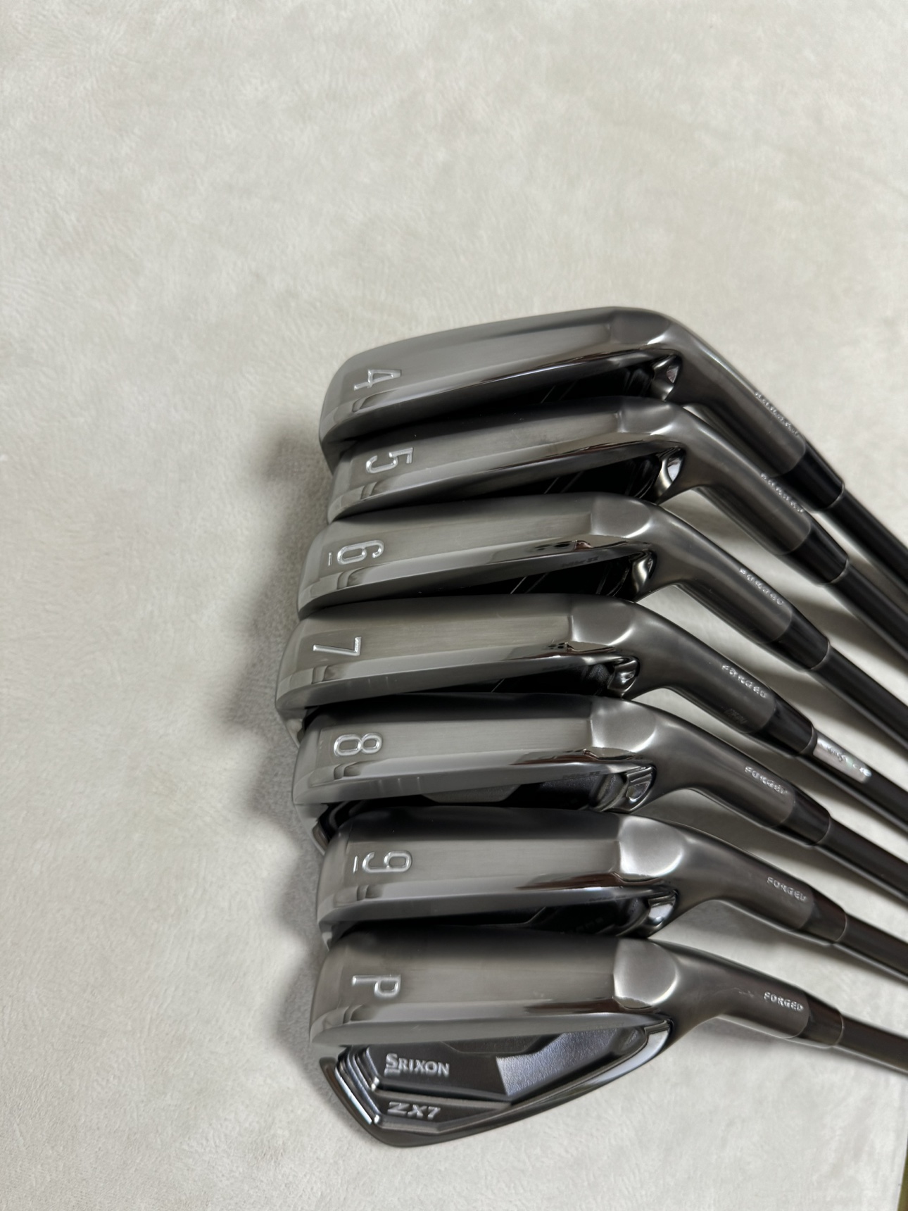 스릭슨 Zx7 mk2 블랙에디션 민트급 | 스포츠/레저 | 당근 중고거래