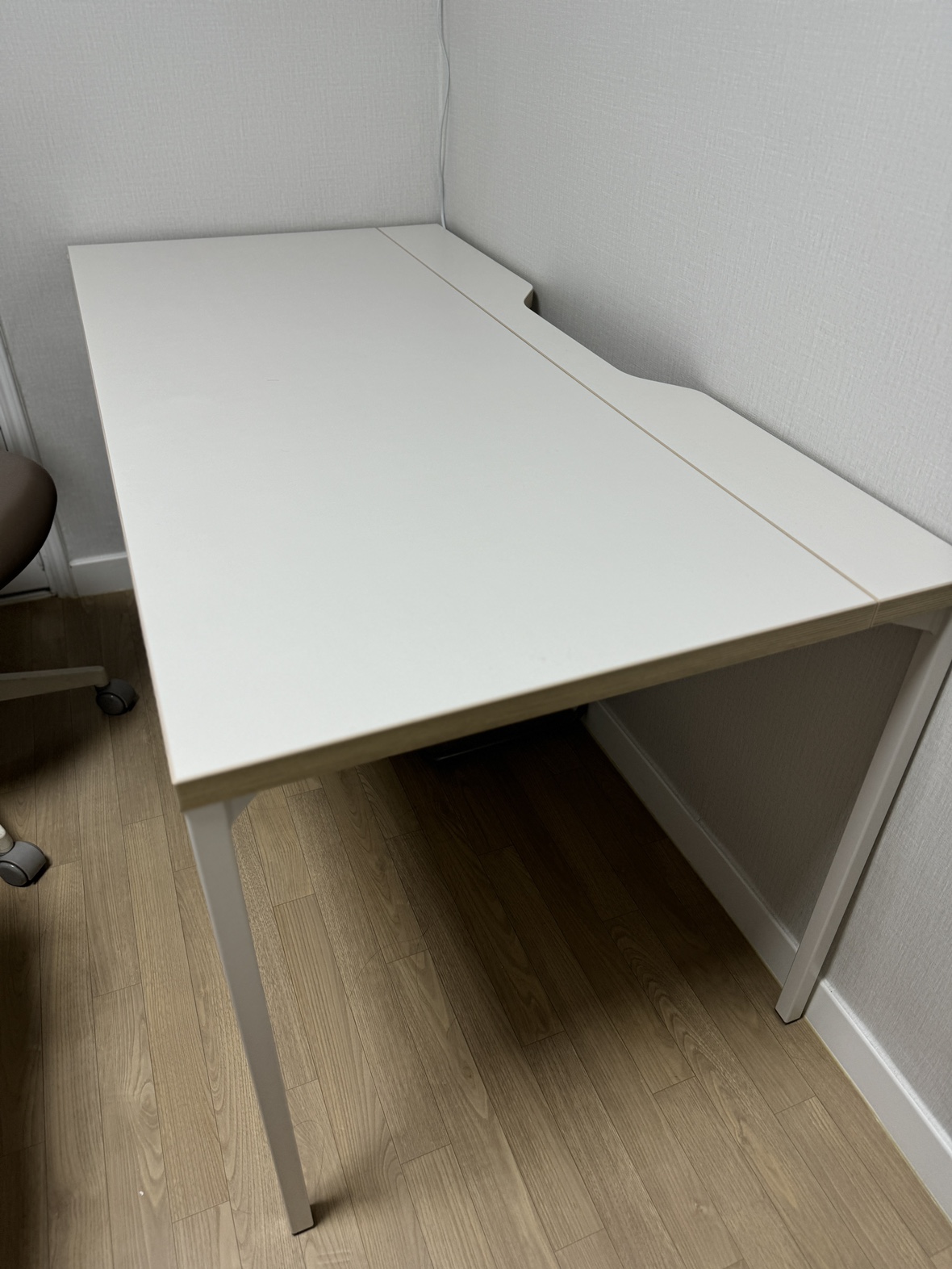 데스커 책상 1400*700 | 당근 중고거래