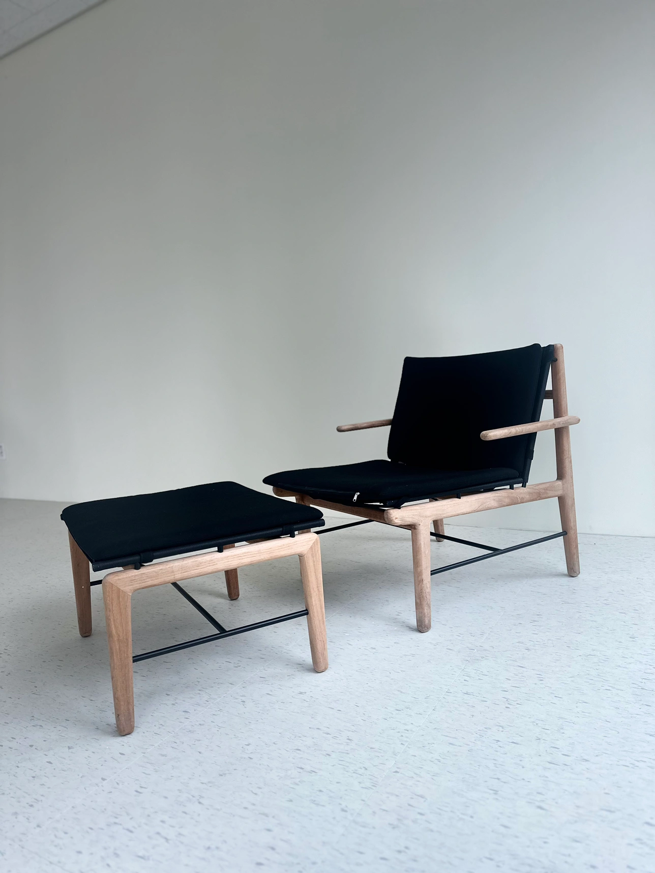 Finn Lounge Chair 썸머 체어💓 핀 라운지 아웃도어 체어 (구경 가능) | 가구/인테리어 | 당근 중고거래