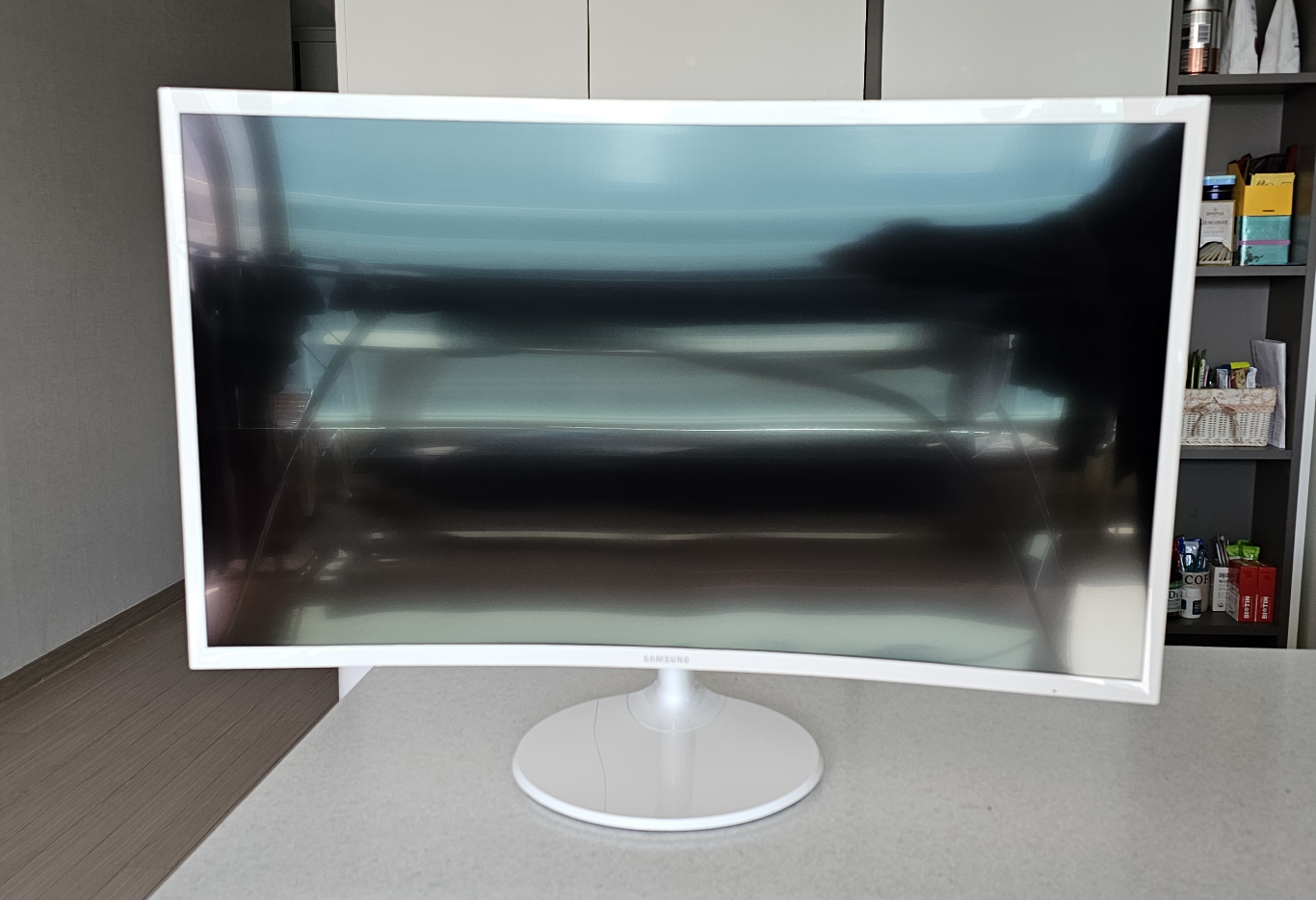 삼성 32인치 커브드 모니터