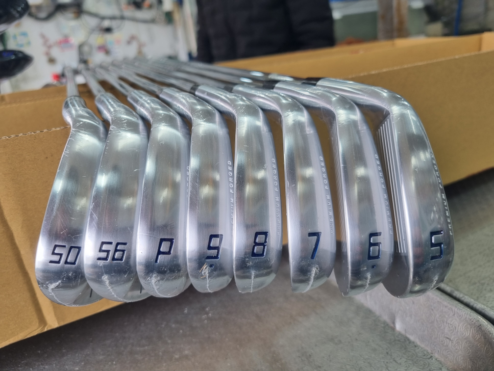 골프채 V300 8세대 8I | 당근 중고거래