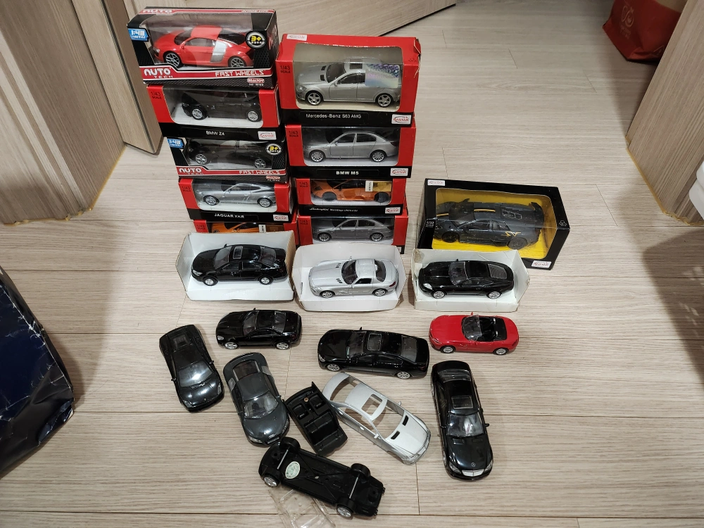 모형 자동차 판매 당근 중고거래