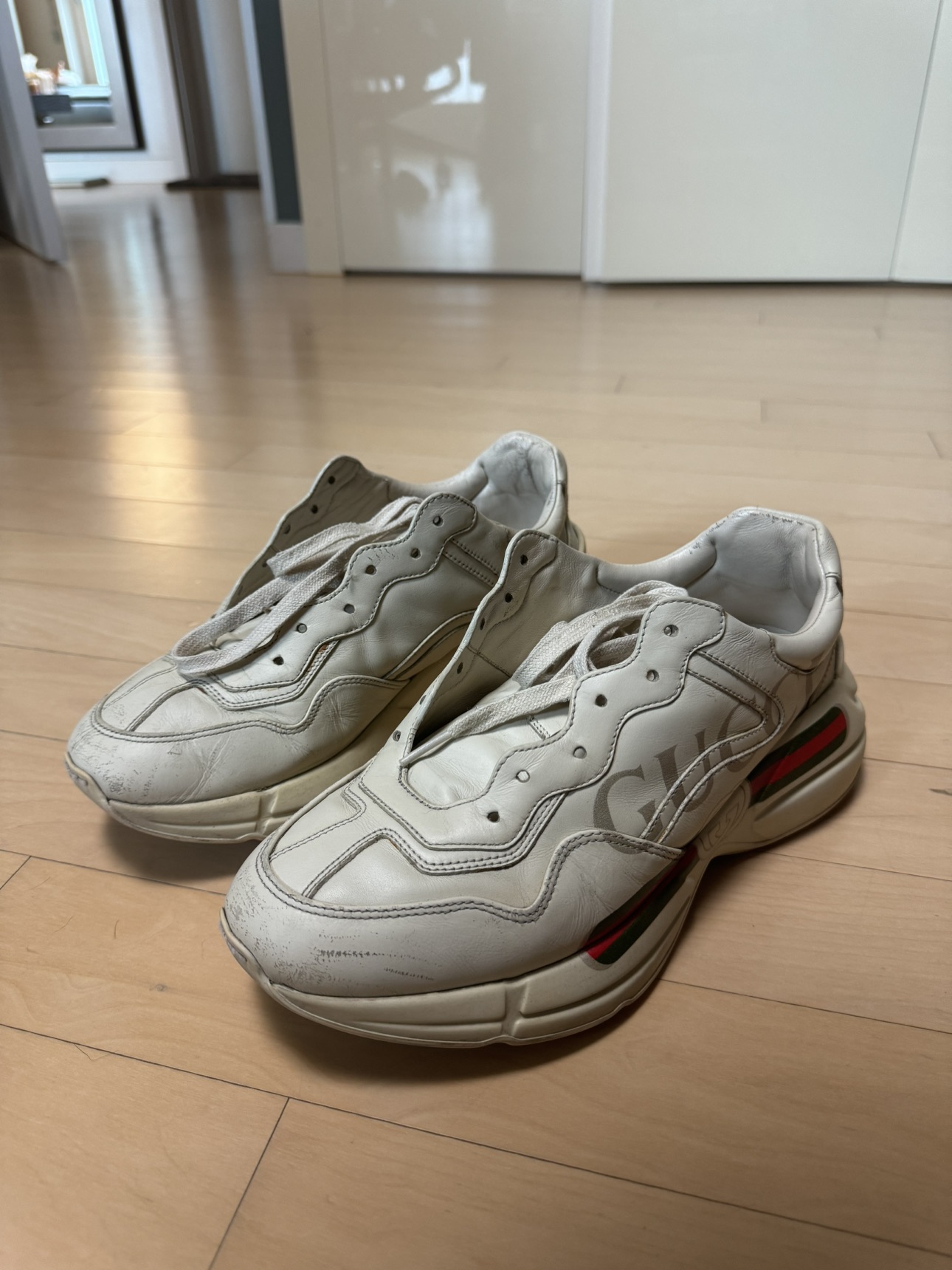 구찌 라이톤 uk8 270~275 | 당근 중고거래