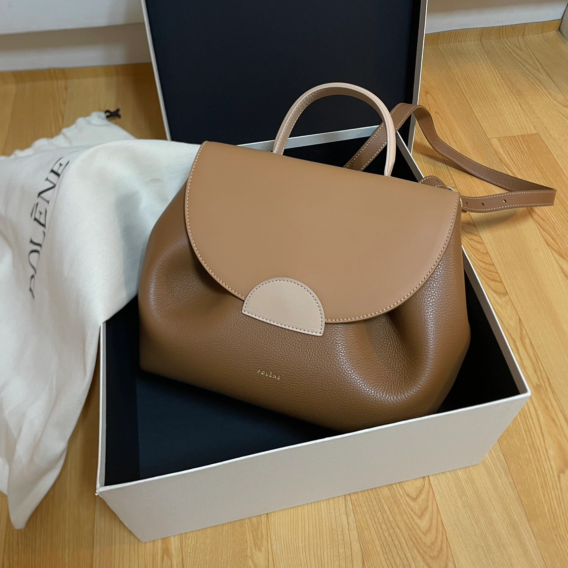 [최종가격] 프랑스 폴렌느 Polene 누메로 앙 트리오 카멜 | 여성잡화 | 당근 중고거래