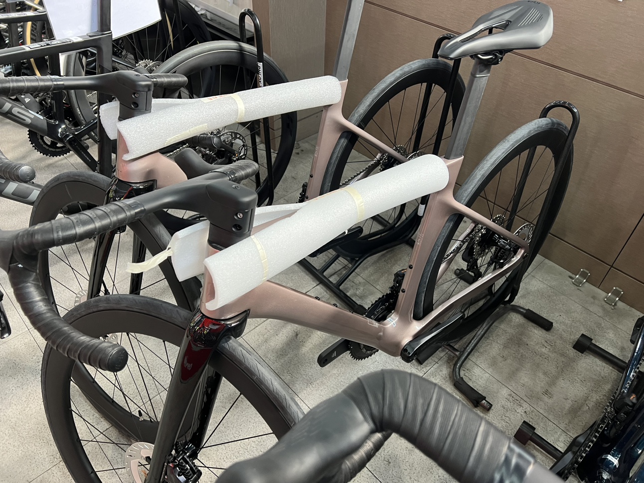 리파인드7 HEPTA 울테그라di2 미개봉 새제품 | 스포츠/레저 | 당근 중고거래