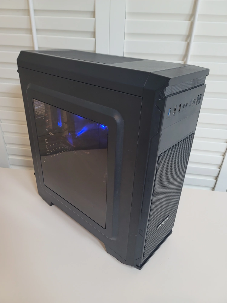 고성능 컴퓨터 데스크탑 PC본체 게이밍 3700X/16GB/GTX1660S/NVMe 512GB