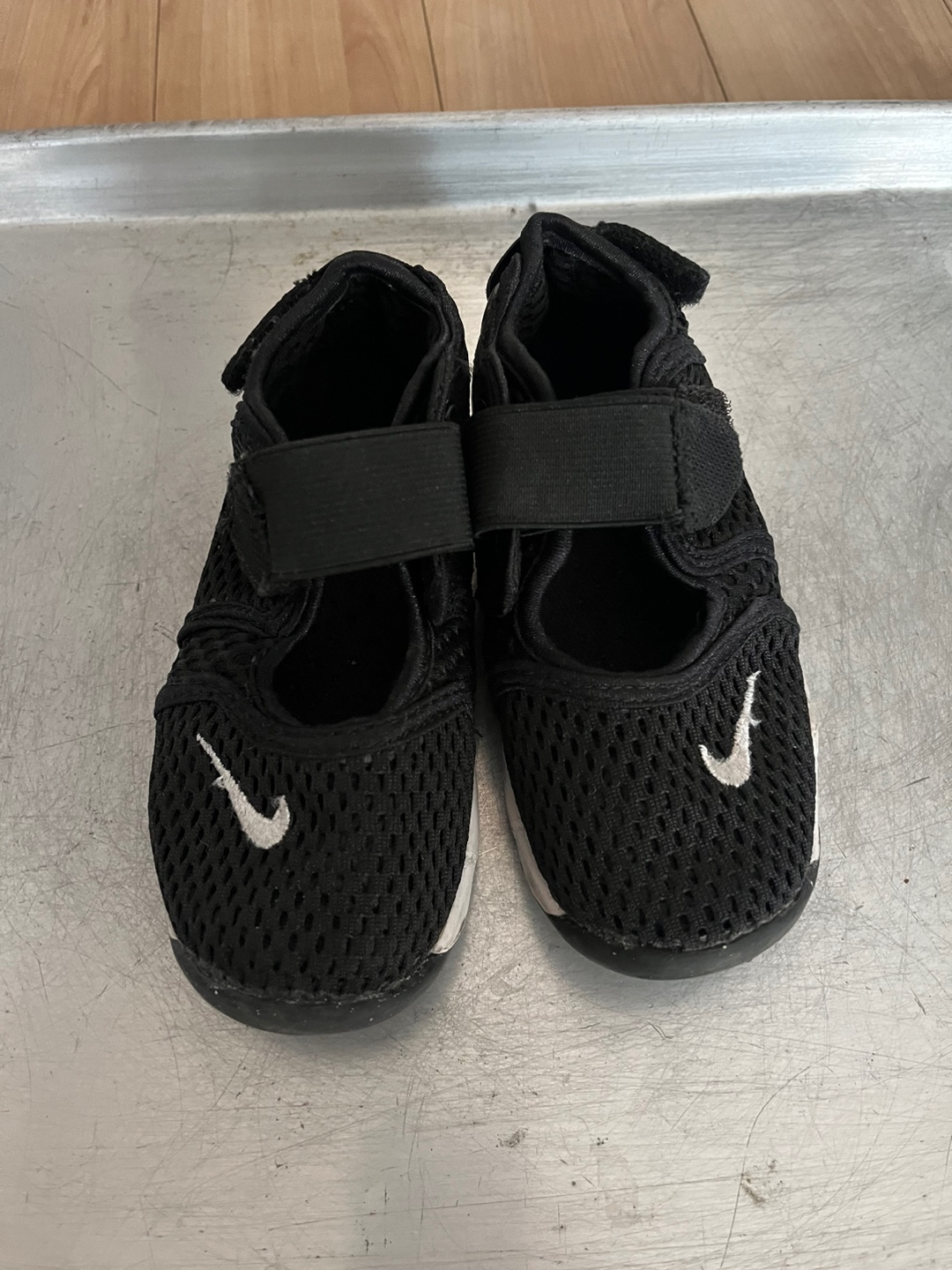 유아 나이키 에어리프트 블랙 150 | 유아동 | 당근 중고거래