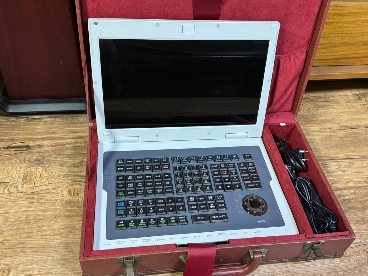 ELF 808 색소폰 반주기 | 취미/게임/음반 | 당근 중고거래