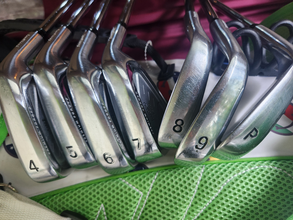 투어스테이지 V300 4-P n... | 당근 중고거래