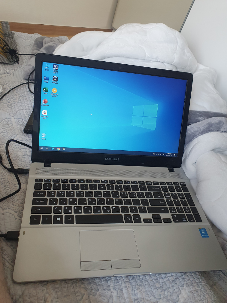 삼성 i7 15인치 노트북 NT... | 당근 중고거래