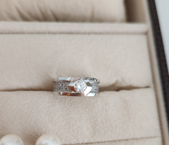 14k 화이트 골드 반지 | 당근 중고거래