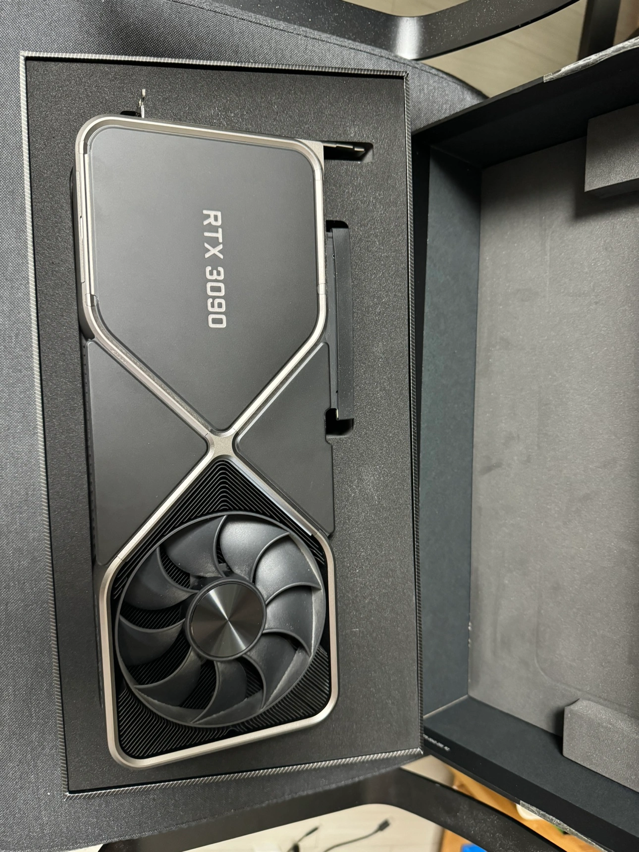 RTX 3090 FE 판매합니다 | 당근 중고거래