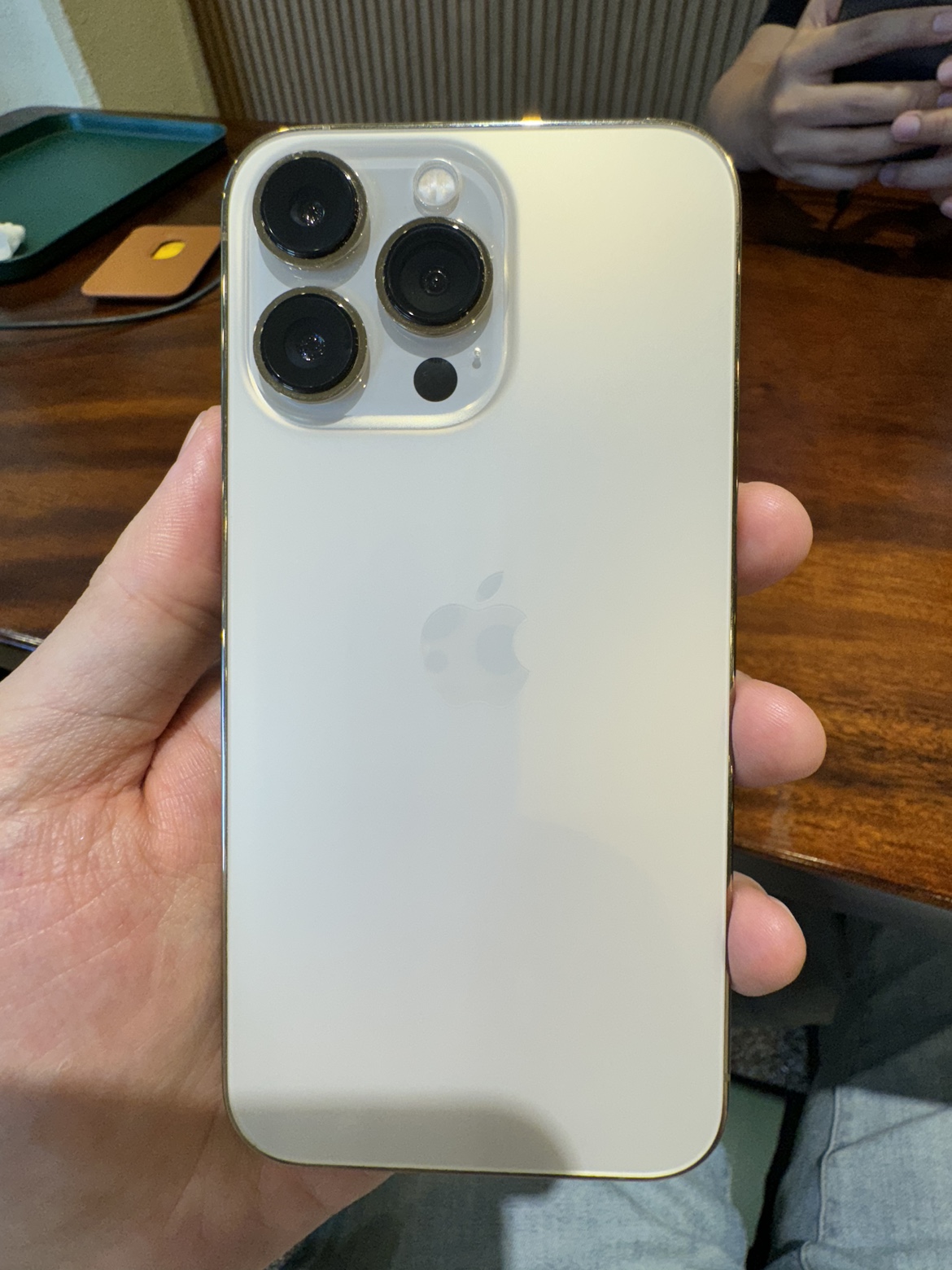 아이폰 13pro 256 골드 팝니다 | 당근 중고거래