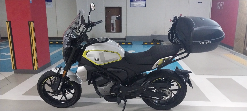 300cc 오토바이 CF모토 CLX300 1.8천키로 | 스포츠/레저 | 당근 중고거래