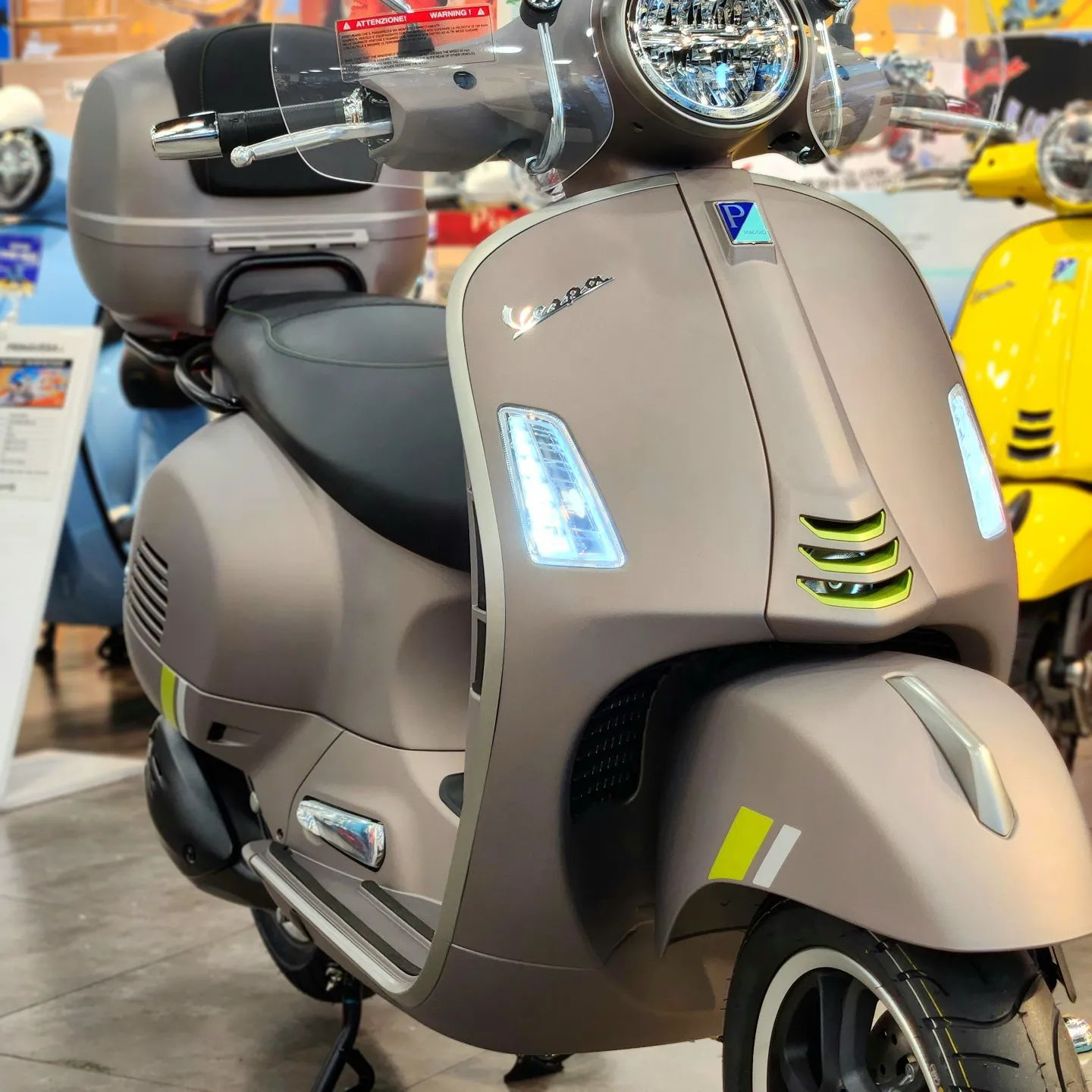 2024년형 베스파 GTS300 슈퍼테크 | 남천동 | 스포츠/레저 | 당근 중고거래