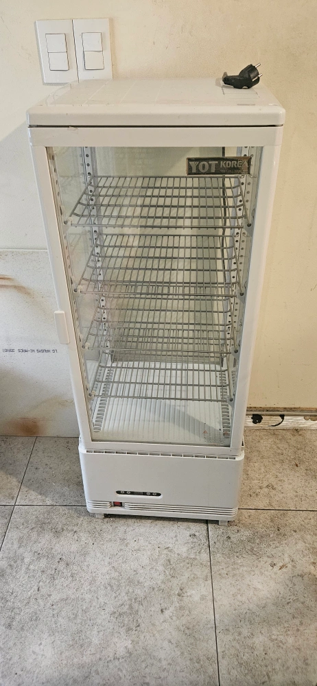 YOT 사각 쇼케이스(4단) | 당근 중고거래