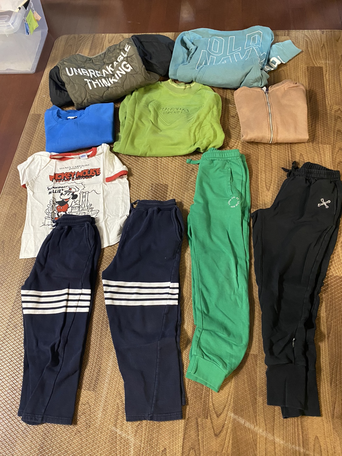 150 160 9-10세 10가지. 누누누 미키마우스 프라다 zara oldnavy 남아옷 묶음 박스채 10가지