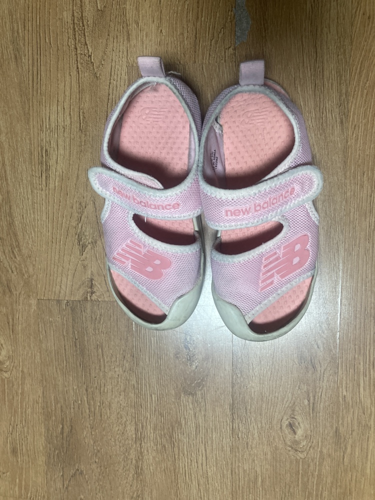 뉴발란스 샌들 190 핑크 당근 중고거래