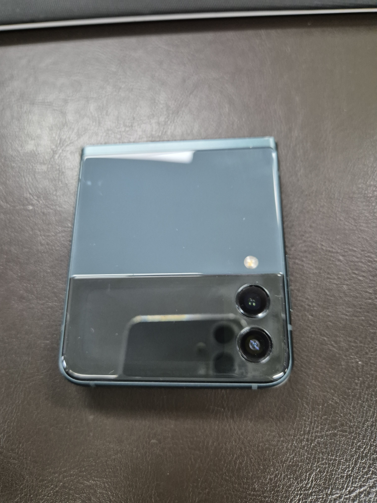갤럭시 Z플립3 256g 판매합니다. | 당근 중고거래