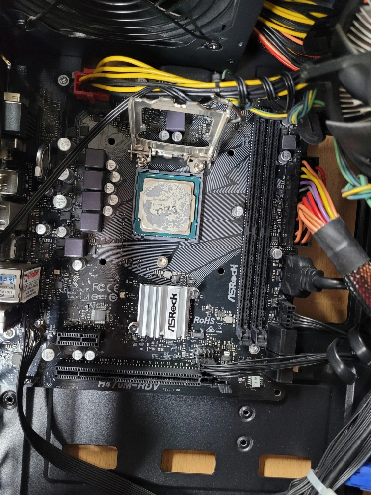 i5-10400F CPU 및 H... | 당근 중고거래