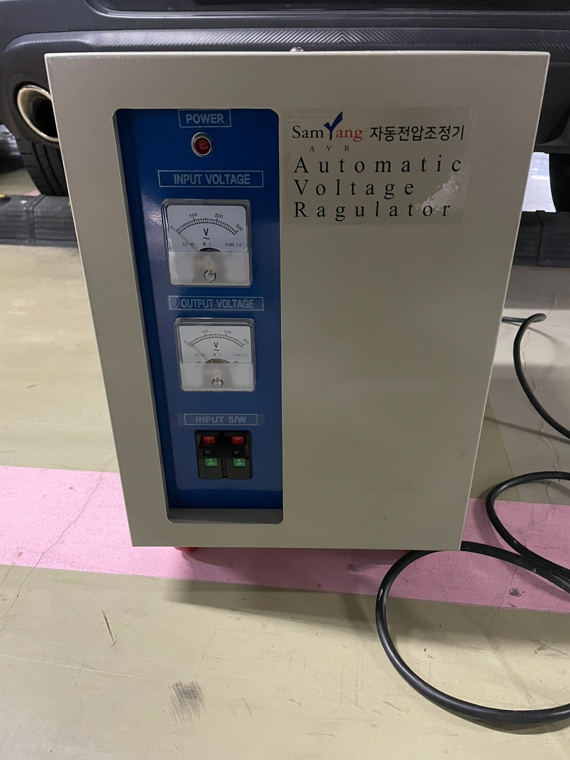 자동전압조정기 avr 단상단권 5kva 220v | 기타 중고물품 | 당근 중고거래