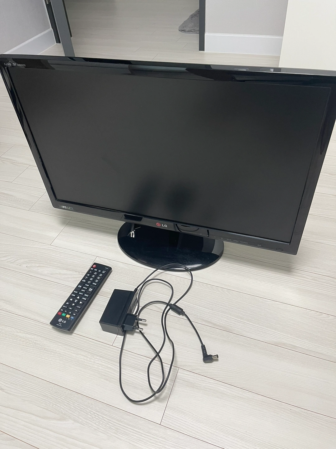 24인치 Lg Led 모니터 겸 당근 중고거래