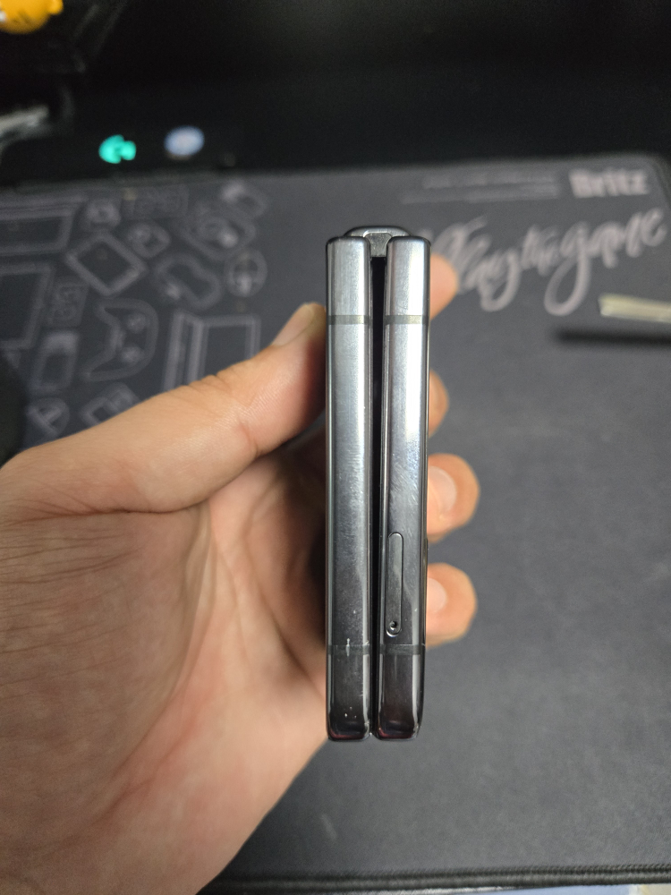 SKT 갤럭시 Z플립4 256G... | 당근 중고거래