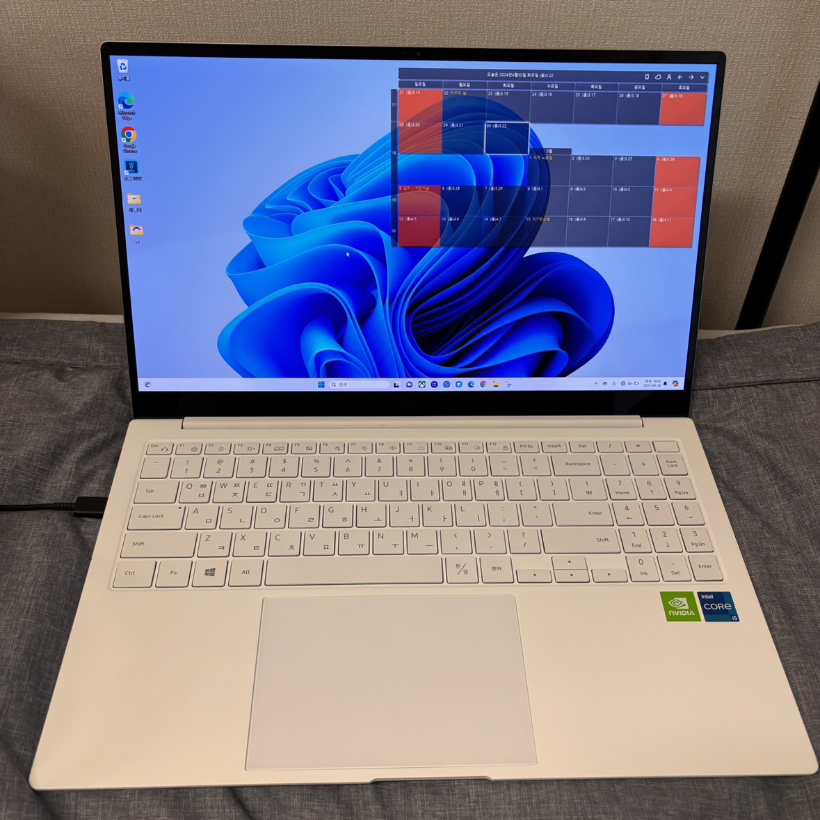 삼성 갤럭시북 프로(NT950X... | 당근 중고거래